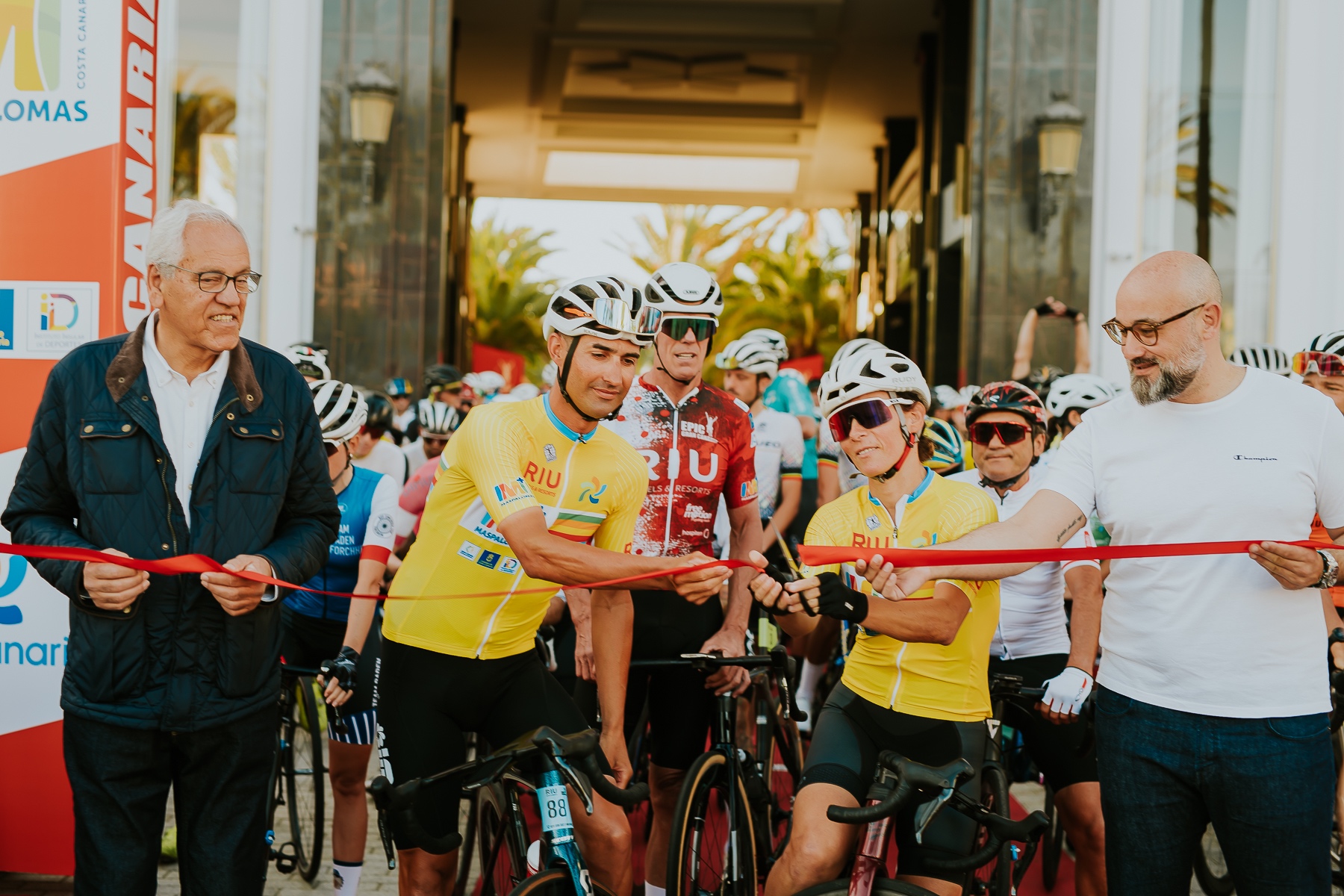 Luca Chiesa y Manuela Muresan, en lo más alto del podio de la EPIC Gran ...